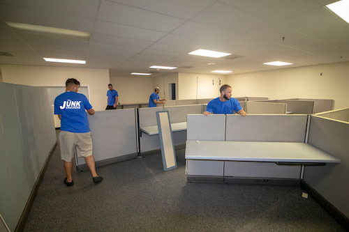 JUNK CHUCKERS Canada - Junk Removal Made Easy!